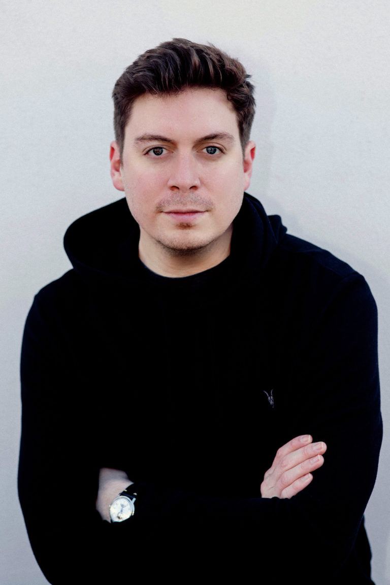 Nick Walsh Signs as PokerStars Ambassador, Face of Twitch Channel