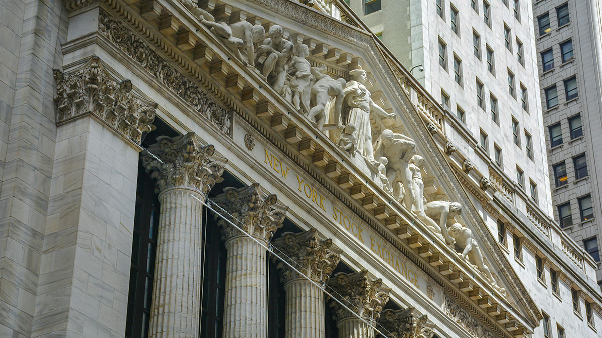 Polymarket Signs $2B Deal With NYSE Owner Ahead of US Return